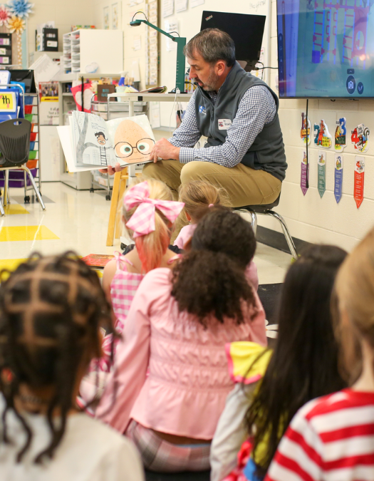 Celebrating Read Across America – HCS District Website